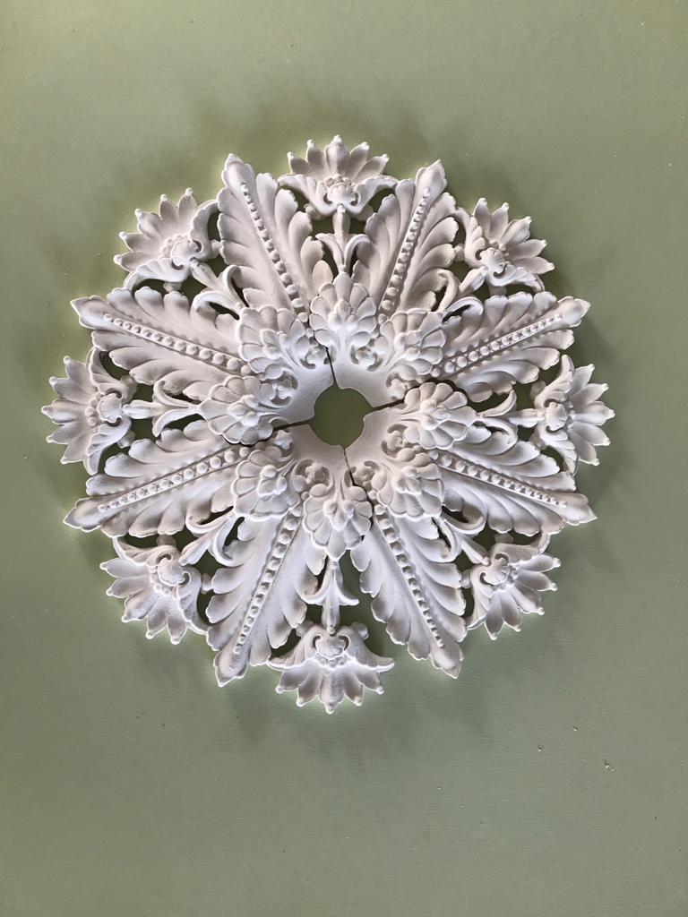 Leaf centrepieces - Euromould Ltd